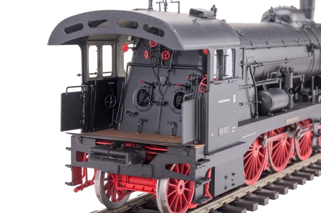 KM1 101855 Spur 1 Dampflok BR 18.1 BR18 127 | modelleisenbahn24