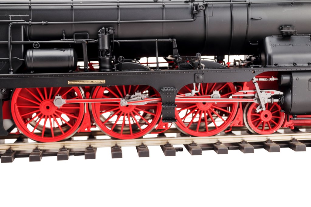 KM1 101854 Spur 1 Dampflok BR 18.1 BR18 127 | modelleisenbahn24