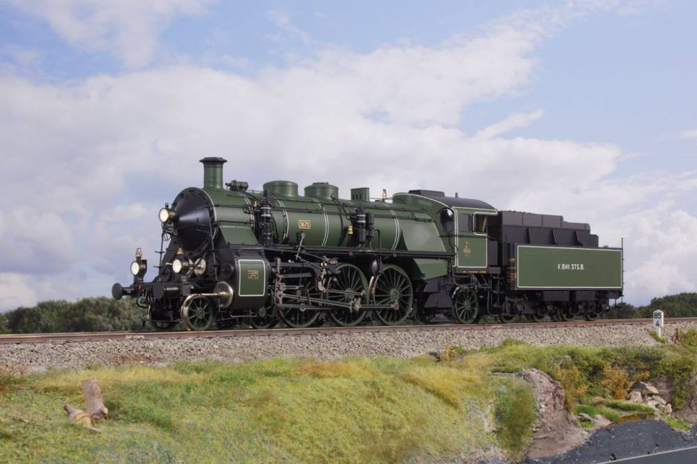 KM1 BR 18.4 Spur 1 Dampflok BR 18 478 101849 digital OVP ...